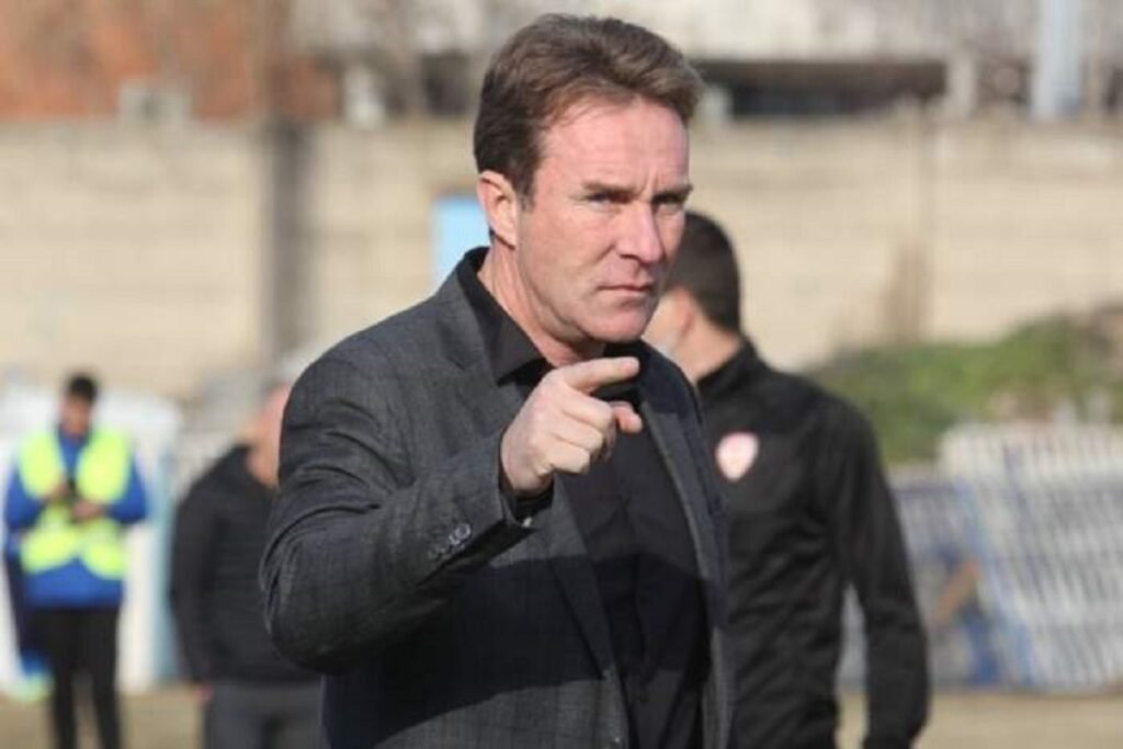 Νέος προπονητής στην Καλαμάτα! - 02/02 20:29 : aek365